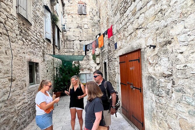 Food, Walks & Talks - the Highlights of Split - Tour Inclusions