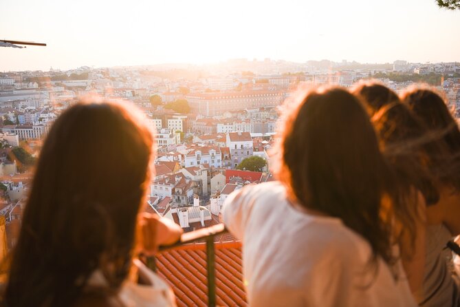 Food & Wine Tour of Lisbon in Private Eco Tuk Tuk - Exploring the Historic Neighborhoods