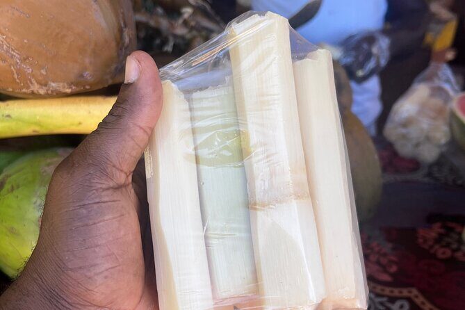 Foodie Tour City Highlights and Shopping - Authentic Flavors and Cultural Insights