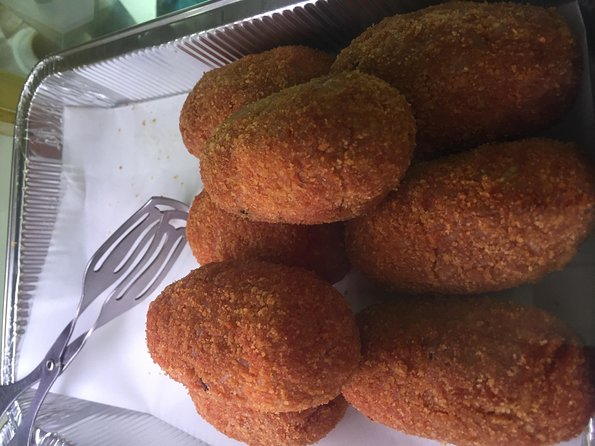 Foody Tour With Nonna in Civitavecchia (Port) - Meeting Point and Start Time