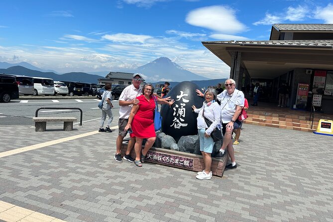 For a Limited Time, Hakone & Cherry Festival Kawazu 2-12 Guests - Limited-Time Offer