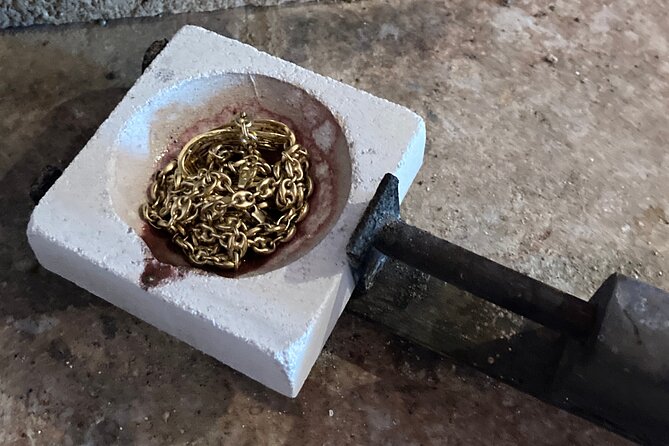 Forge Your Own Wedding Rings or Friendship Rings in Tuscany - Key Points