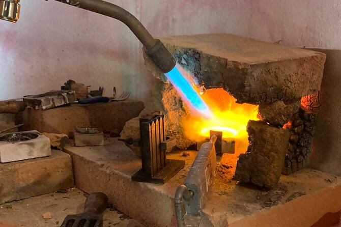 Forge Your Own Wedding Rings or Friendship Rings in Tuscany - Culinary Delights: Snacks and Refreshments