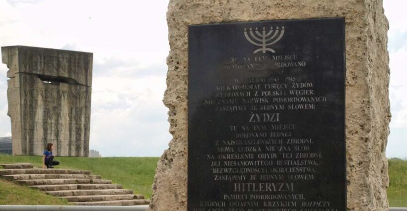 Former Jewish Ghetto and Krakow-Plaszow CC Guided Tour - Key Points