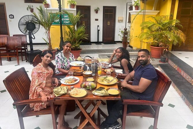 Fort Kochi Sightseeing Tuk-Tuk Tour - Chinese Fishing Nets: A Photogenic Icon