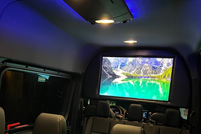 Fort Lauderdale Airport Private Transfer (Up To 14 Passengers) - Breakdown of the Experience