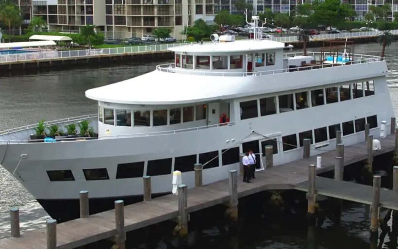 Fort Lauderdale: Musette Yacht New Year's Eve Party Cruise - Key Points