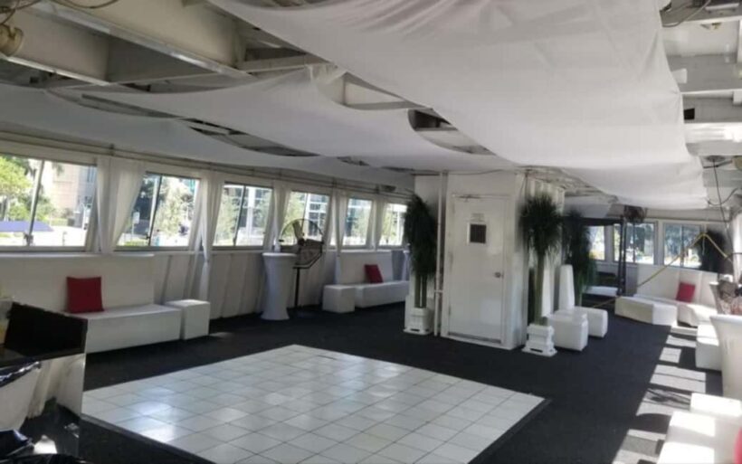 Fort Lauderdale: Musette Yacht New Year's Eve Party Cruise - An In-Depth Look at the Musette Yacht NYE Cruise