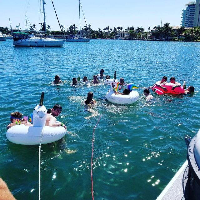 Fort Lauderdale: Scenic Boat Trip w/ Swim Stop & Inflatables - A Breakdown of the Experience