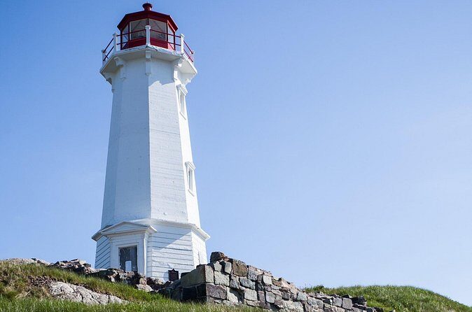 Fortress of Louisbourg Driving Tour from Sydney Nova Scotia - Who Is This Tour Best For?