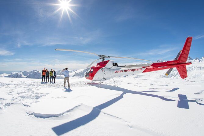Fox and Franz Twin Glacier Helicopter Flight from Franz Josef - An In-Depth Look at the Glacier Helicopter Tour