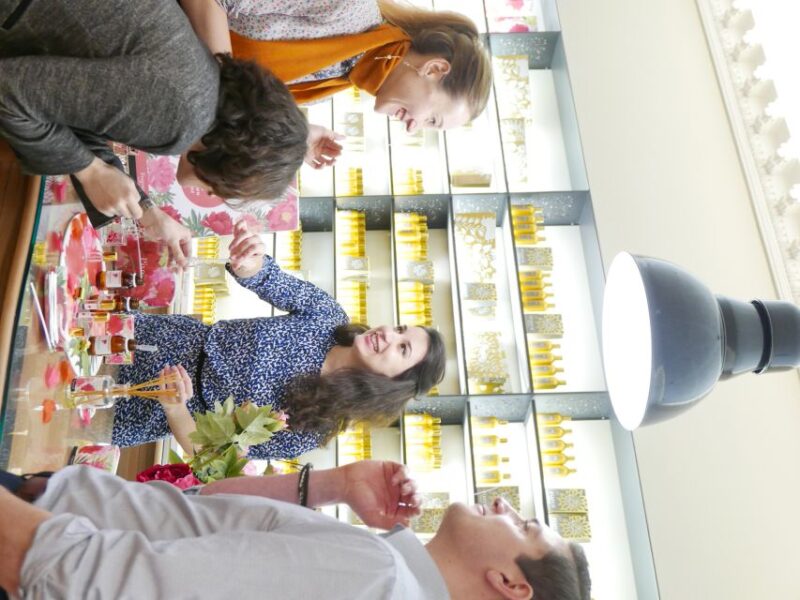 Fragonard Paris - Mini Perfume workshop - only in Spanish - Unlocking the Secrets of Perfume at Fragonard Paris: A Detailed Review