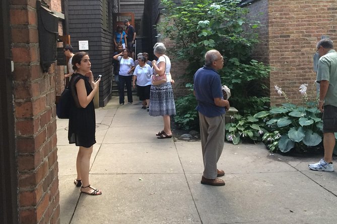 Frank Lloyd Wrights Home & Studio Tour Ticket - Meeting and Logistics