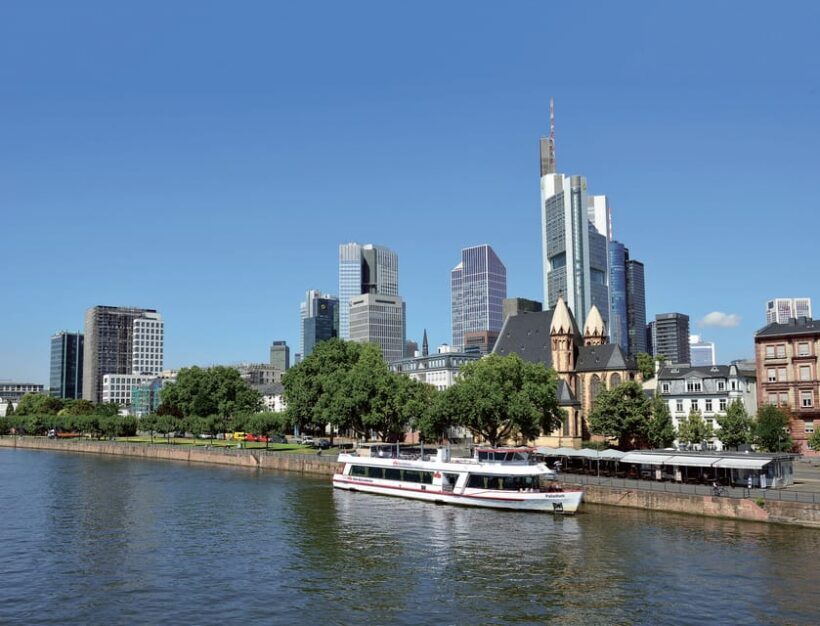 Frankfurt: 1-Hour Panorama Boat Cruise on the river Main - Key Points