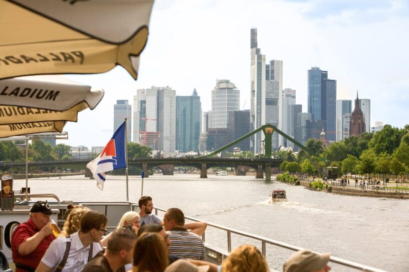 Frankfurt: 1-Hour Panorama Boat Cruise on the river Main - The Value of This Experience