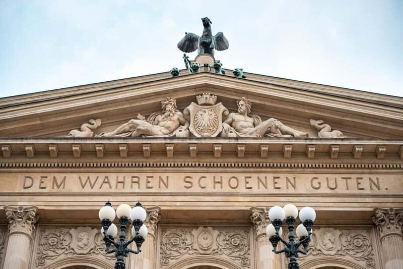 Frankfurt: 2-hour Best Intro Walking Tour with a Local - The Value of a Small-Group Tour