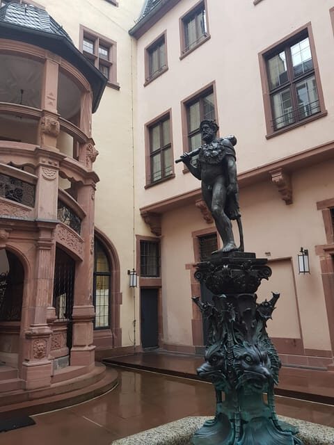 Frankfurt: Highlight tour, the most important sights - An Introduction to Frankfurt’s Contrasts