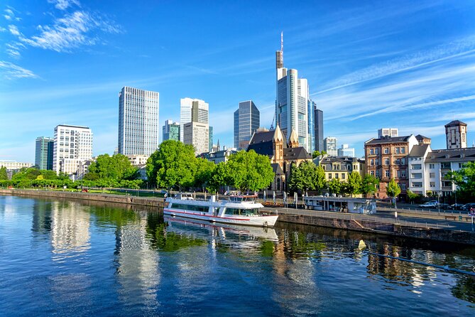 Frankfurt MAIN TOWER with Tickets, Guide and Old Town Tour - Key Points