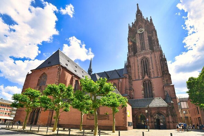 Frankfurt Missing Treasure Self-Guided Tour and Exploration Game - Key Points
