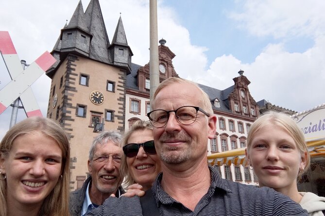 Frankfurt Missing Treasure Self-Guided Tour and Exploration Game - The Flexibility of Self-Guided Treasure Hunt