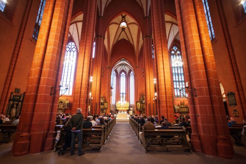 Frankfurt: Old Town Highlights Private Walking Tour - Who Will Enjoy This Tour?