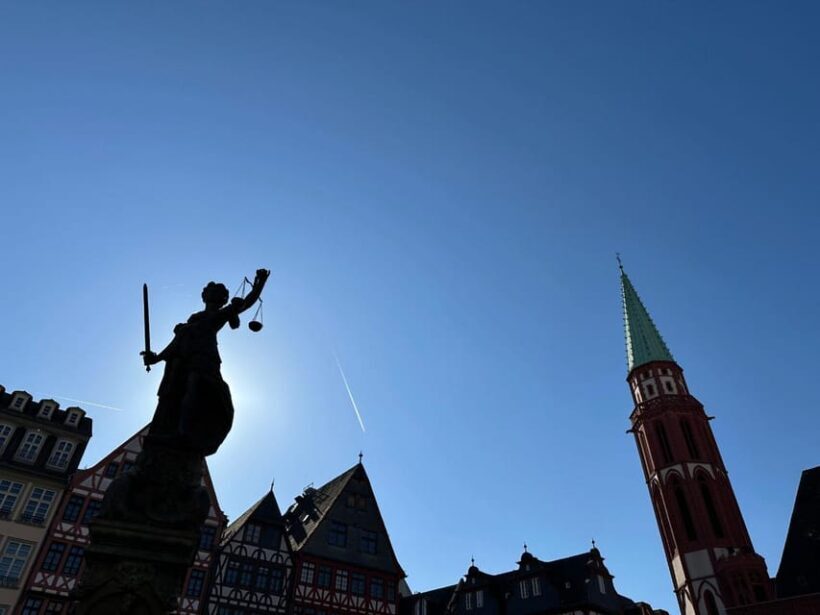 Frankfurt on Foot Daily Walking Tour in English - The Itinerary: Exploring Frankfurt’s Historic Heart