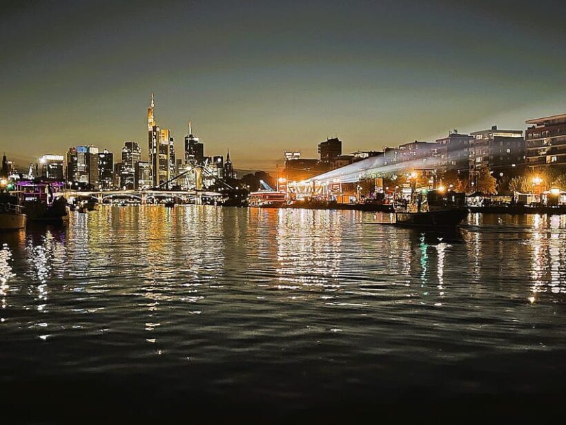 Frankfurt: Private Romantic Skyline Boat Tour - Who Will Love This Experience?