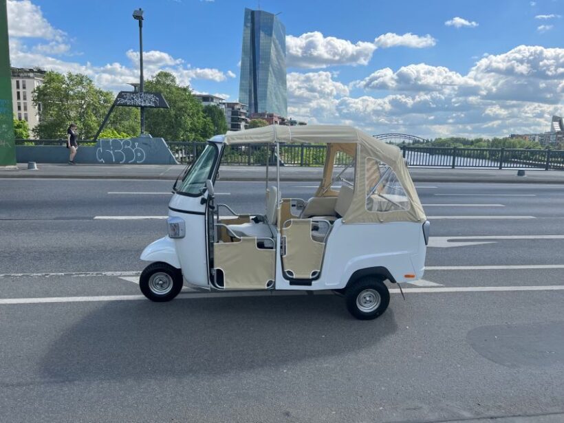 Frankfurt: Private Sightseeing Tour in Retro Ape Calessino - Practical Details and Tips