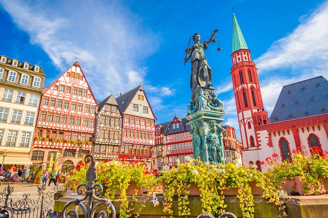 Frankfurt Private Walking Tour With Relaxing Cruise - Capturing the Essence of the River Main