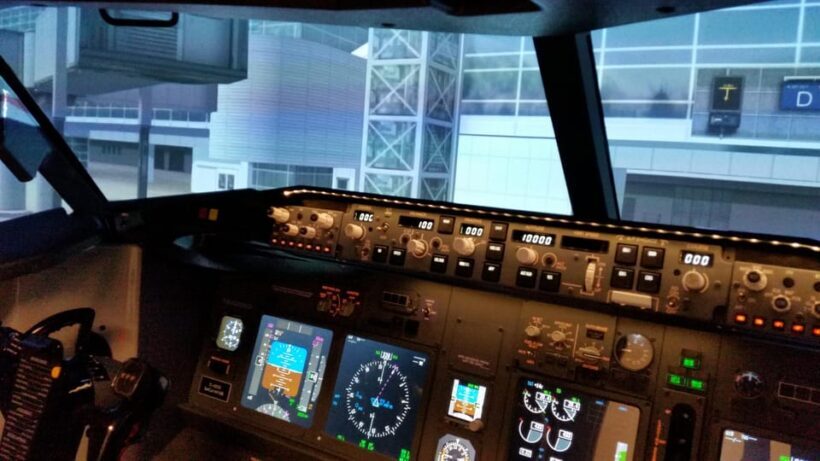 Frankfurt: "Ready for take off" - Flight Simulator B737 - What Makes This Experience Special?