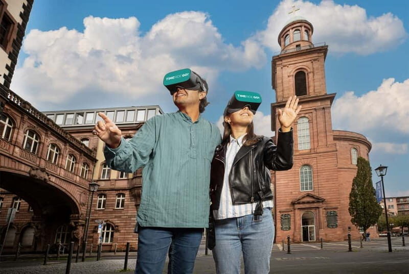 Frankfurt: Walking Tour - discover the city with VR glasses - Who Is This Tour Best For?