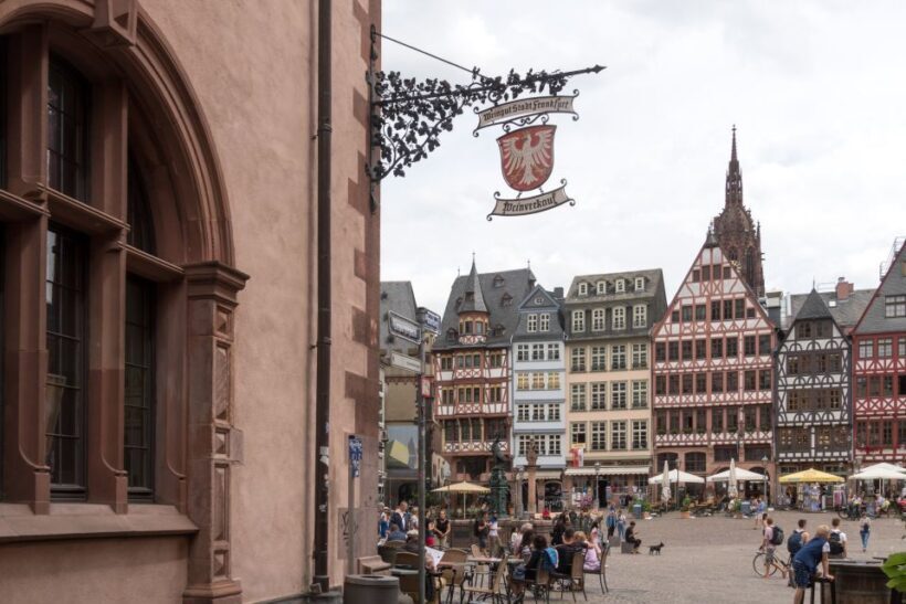 Frankfurts Top Attractions Full-Day Private Tour by Car - Key Points