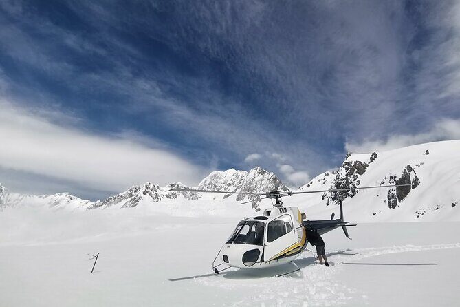 Franz Josef Glacier and snow landing (allow 20 minutes - departs Franz Josef) - Key Points