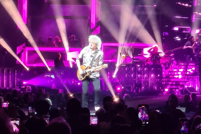 Freddie Mercury and Queen. the London Tour - The Professional Guide