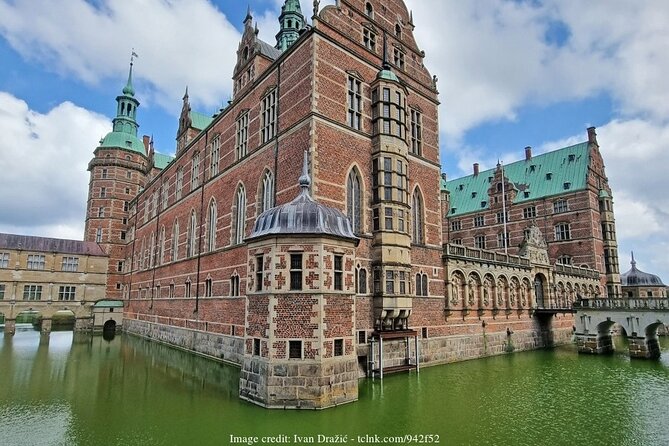 Frederiksborg & Kronborg Castles: Private Day Trip - FAQ
