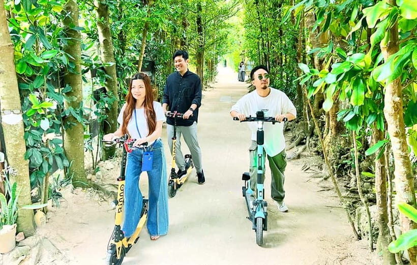 Free delivery to hotel : E-Scooter rent/No license required - Key Points