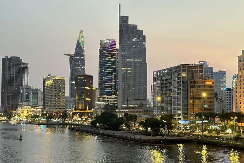 Free E-sim Saigon Night Walking Tour with Local Guide - An in-depth Look at the Saigon Night Walking Tour