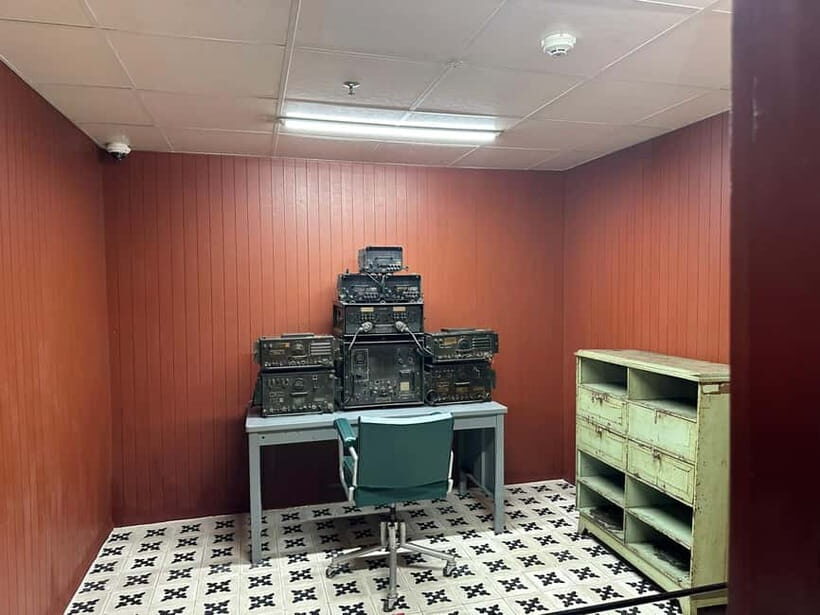 Free E-Sim War Remnants Museum & Independence Palace Tour - An Honest Look at the Tour: What to Expect