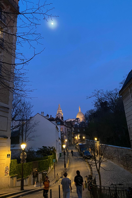 Free Tour of Montmartre, Artistic and Bohemian Paris - Starting Point: Place Des Abbesses