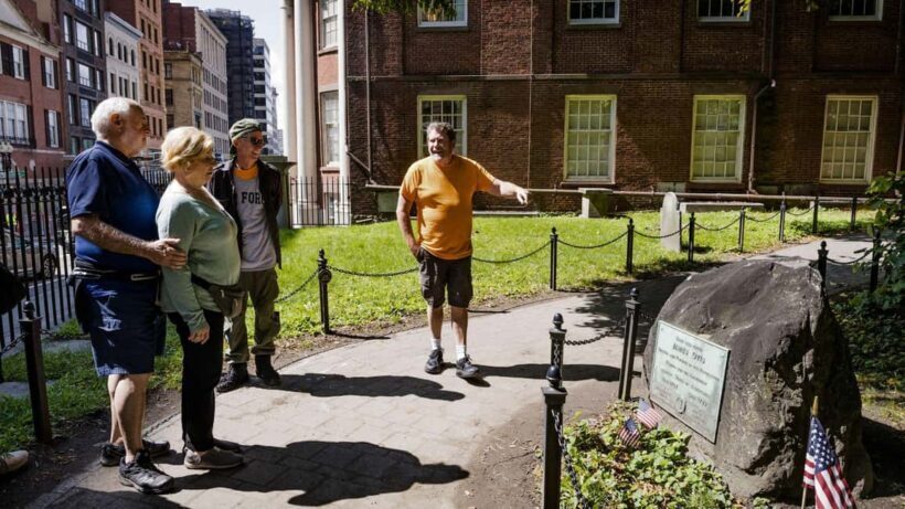 Freedom Trail: Boston Common, Old State House, Faneuil Hall - Granary Burying Ground and Historic Cemeteries