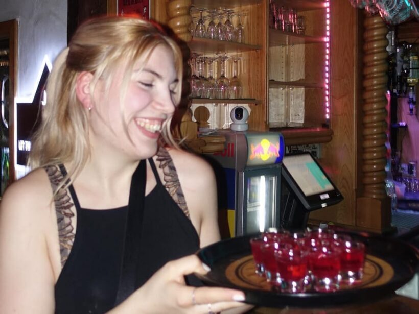 Freiburg: Private pub crawl with insider-guide & free shots - The Guide: Your Local Vibe Provider