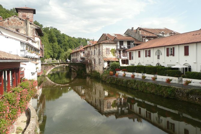 French-Basque Countryside Private tour Discover the hidden beauty of Pyrenees - Who Should Consider This Tour?