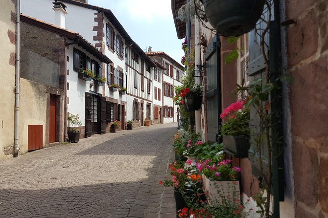 French Basque Countryside Tour From San Sebastian - A Stroll Through Saint-Etienne-de-Baigorry