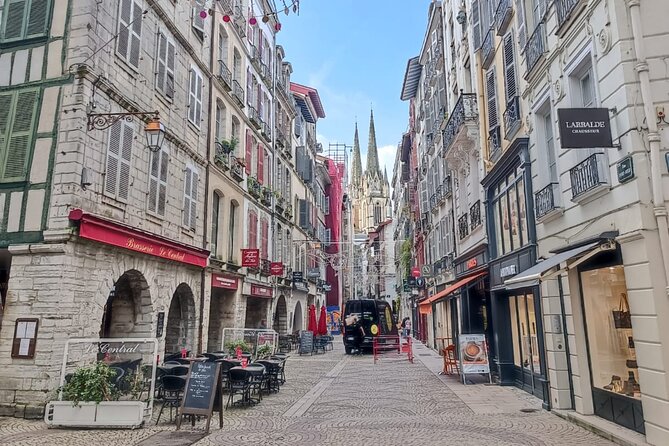 French Coast: Bayonne, Biarritz, San Juan De Luz - Private Tour - Cultural Highlights