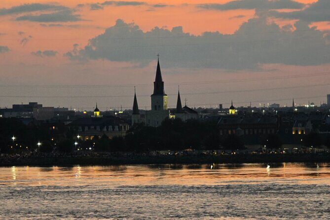 French Quarter Favorites: New Orleans Landmarks Walking Tour - A Walk Through the Heart of the French Quarter