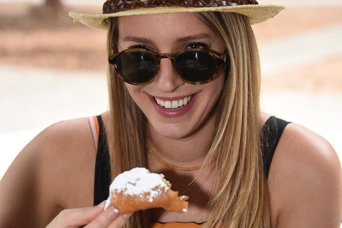 French Quarter History Tour With Cafe Du Monde - Meeting and Accessibility