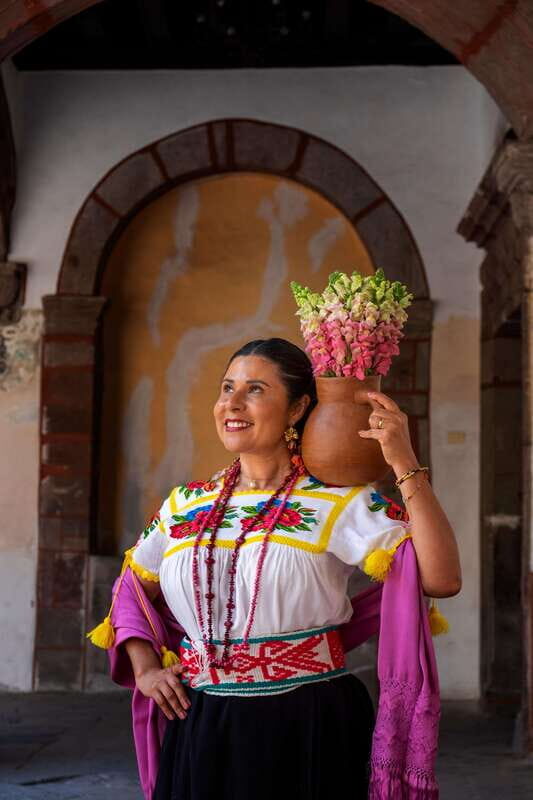 Frida for a day in Xochimilco - Final Thoughts: Is This Tour for You?