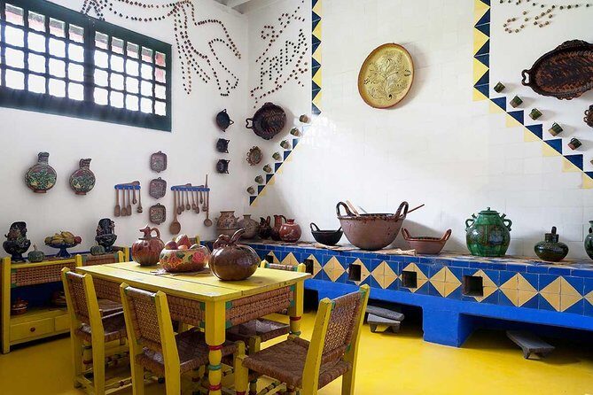 Frida Kahlo Tour with Admission Tickets - Authentic Experiences and Insights