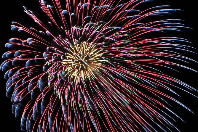 Friday Fireworks Dinner Sail from the Hilton Hawaiian Village - Setting Sail from Honolulu: What to Expect