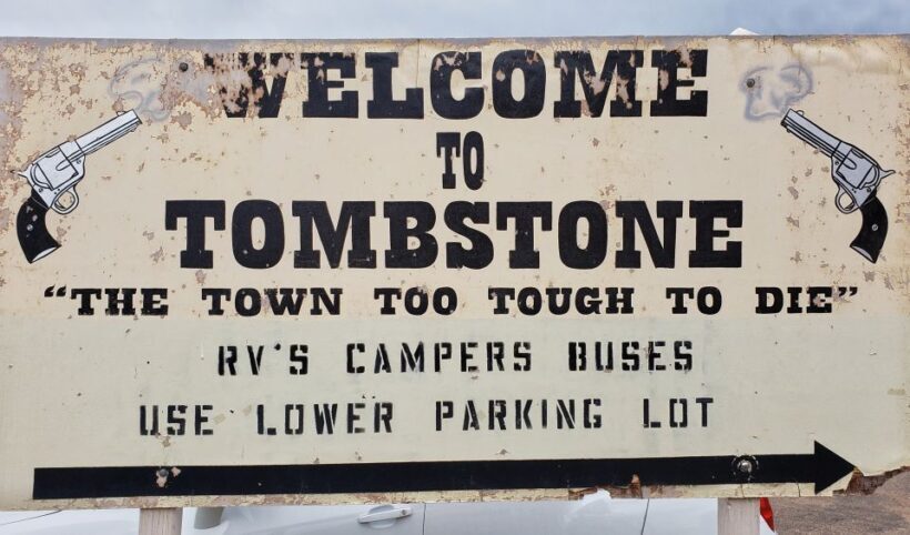 Friday: Tombstone & Bisbee; 9h Tour bus from Tucson - Analyzing the Value & Practicality
